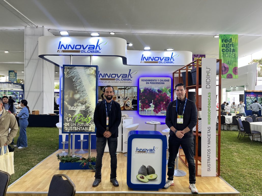 INNOVAK y DIDIHU formalizan alianza para Perú - Redagrícola