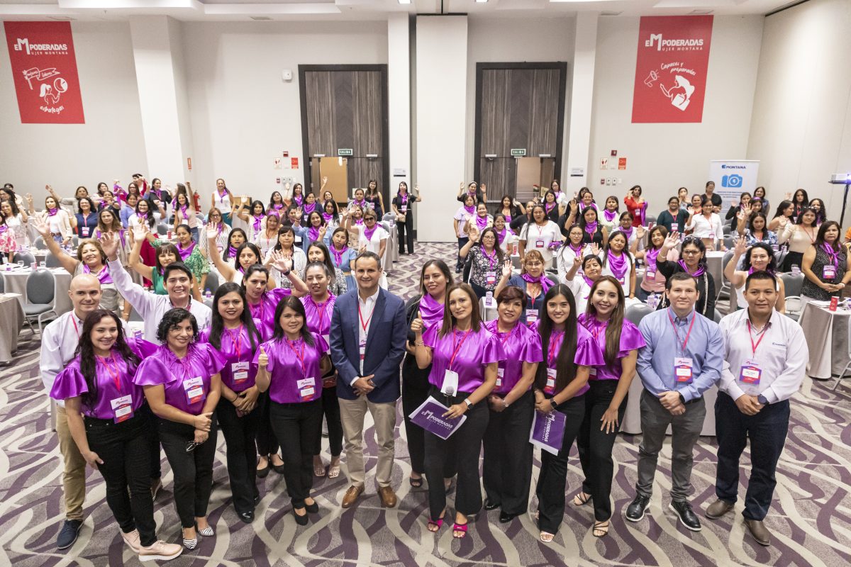 Mujeres del agro reunidas eMpoderadas Mujer MONTANA 2025 en Lima - Redagrícola